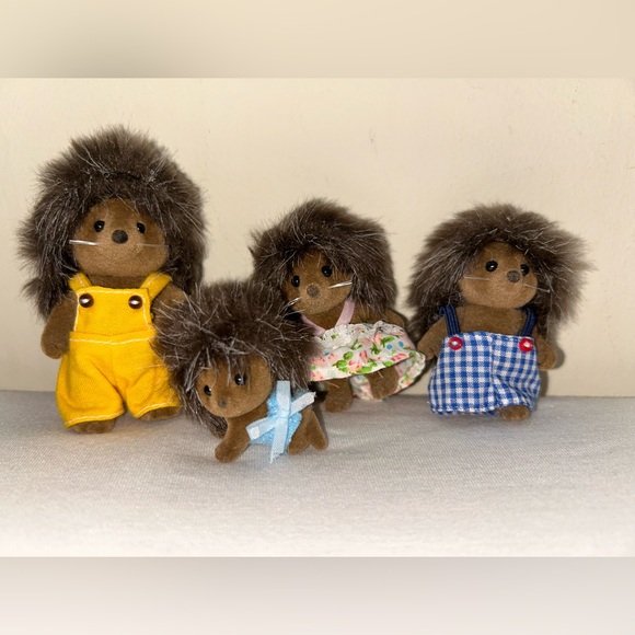 calico critters | Toys | Calico Critters Vintage Pickleweeds Hedgehog ...